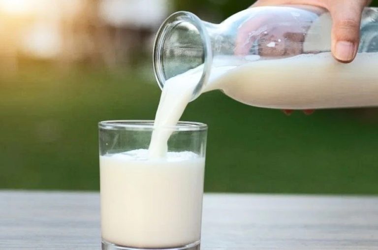 5 Ways That Drinking Milk Can Improve Your Health - Get It Fresh